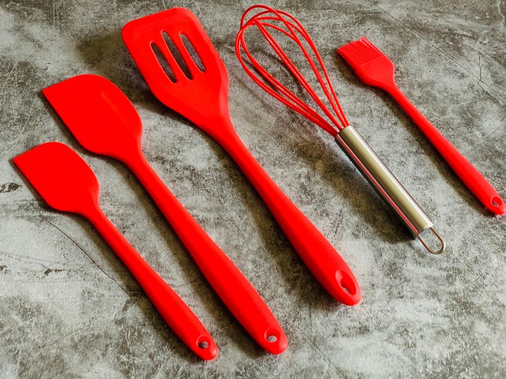 Silicone Baking Props Set - 5 Pcs | Daraz.lk
