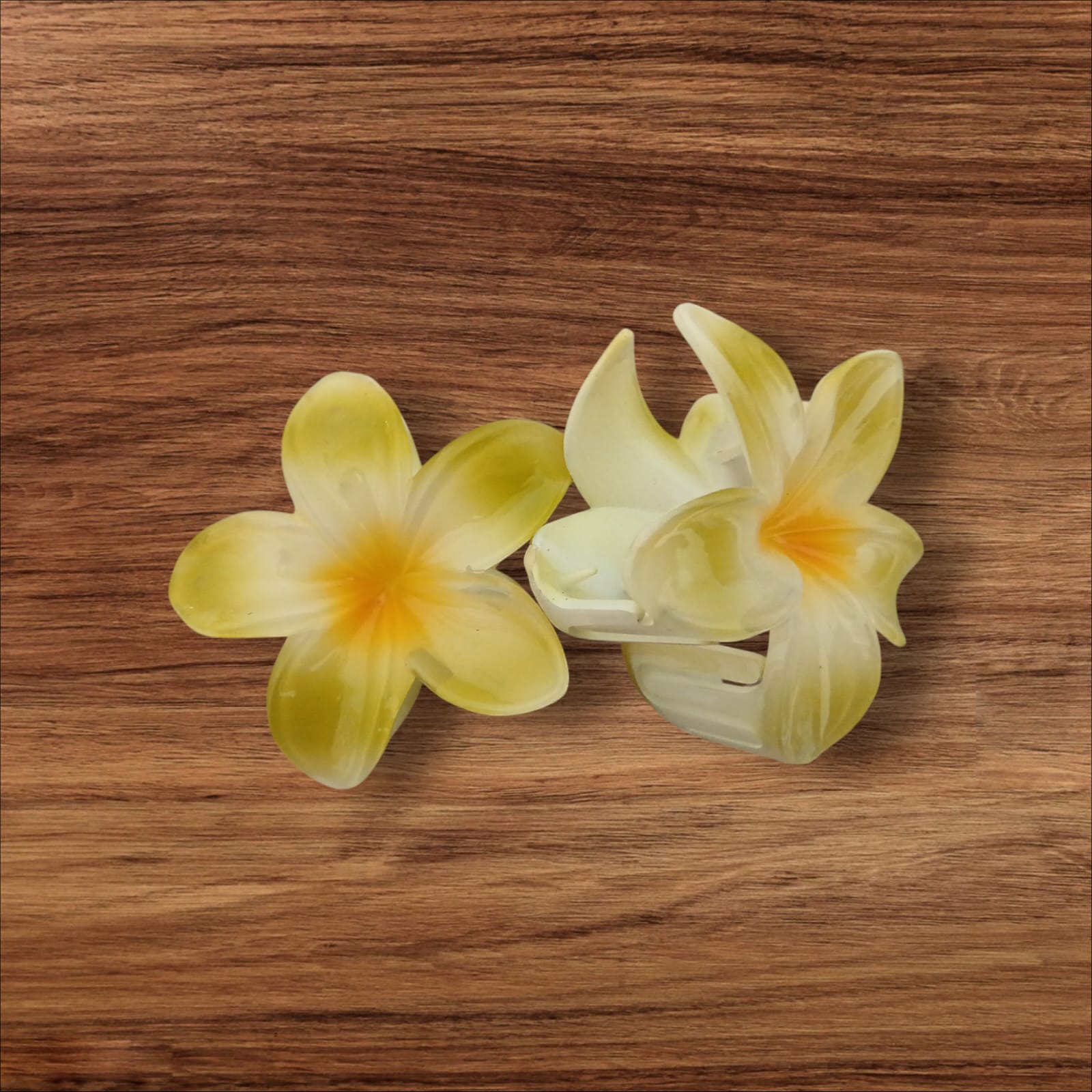 Hair clips For Girls Araliya Flower Clips | Daraz.lk
