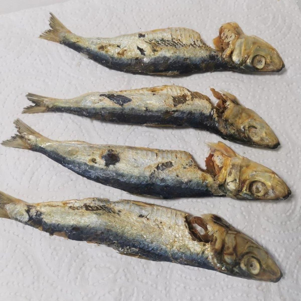 Dry Fish - Hurulla Karawala - Gut Removed (Dried Trenched Sardine) 200g ...