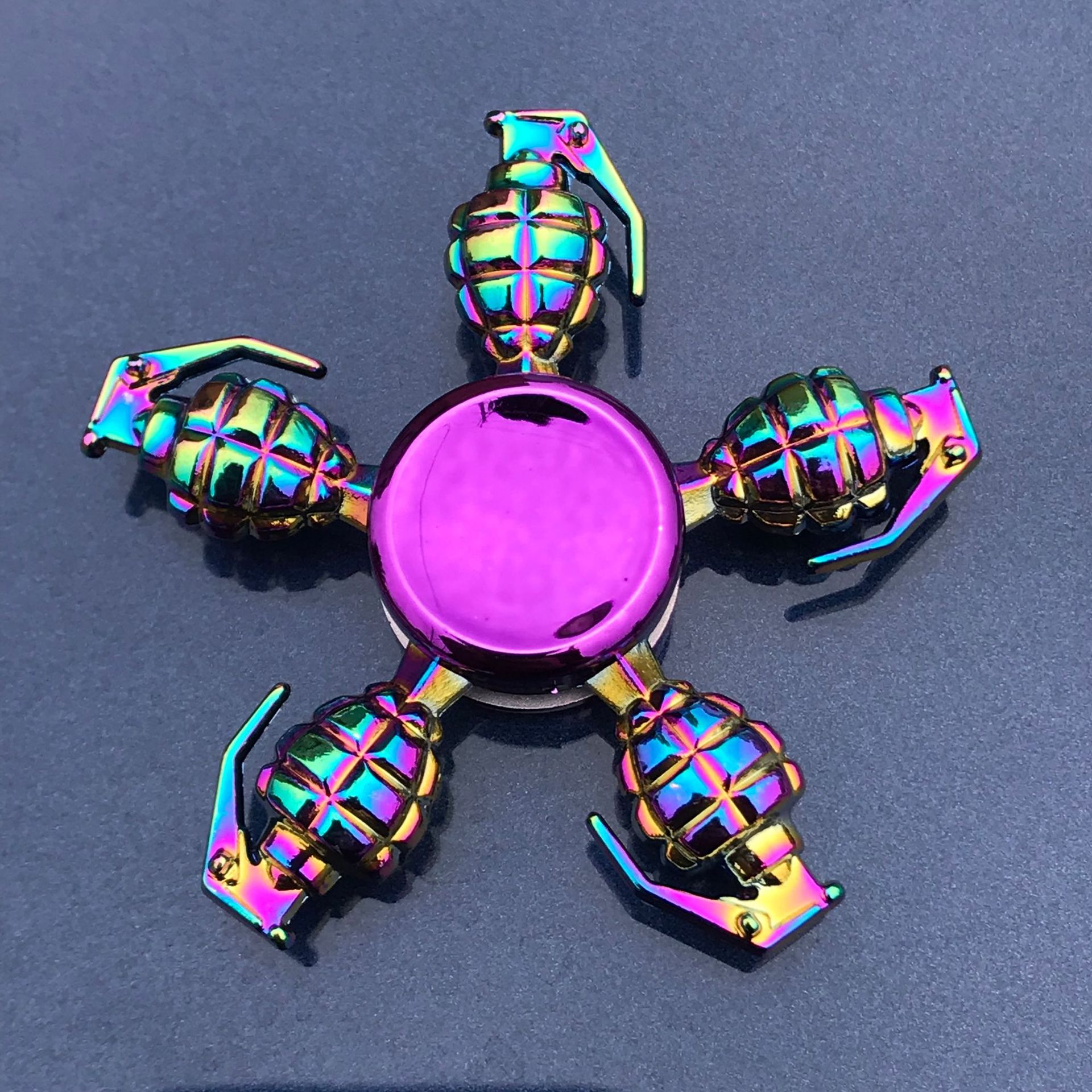 【69】 Finger Spinner Office Relief Stress Gyro / Spider Spinner Tri ...