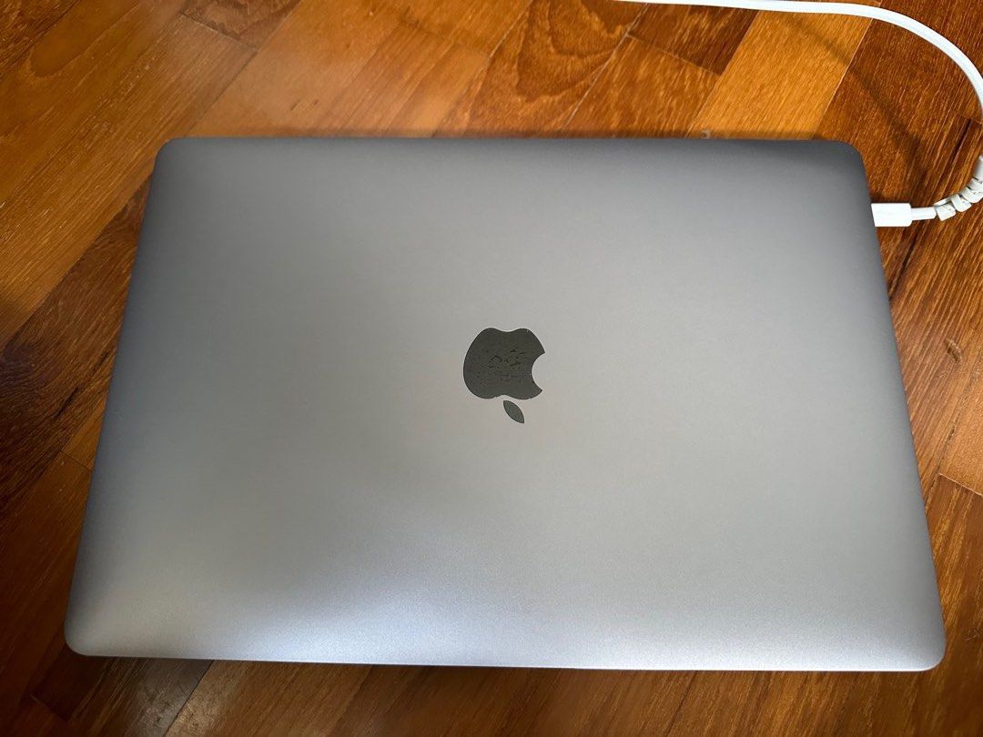 MacBook Pro and Air M3 8GB 256GB SSD (Refurbished) | Daraz.lk