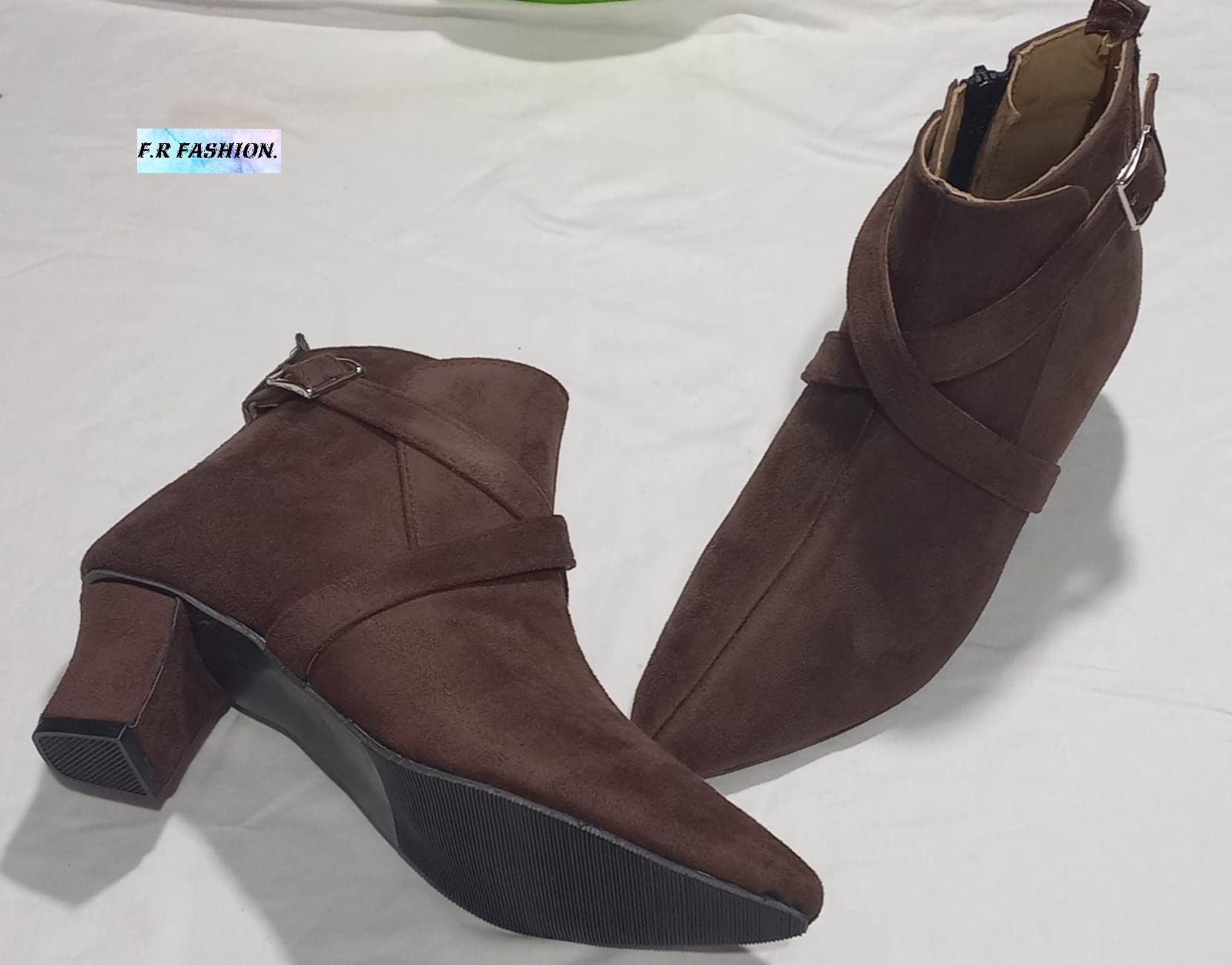 Buckel adjustable zip boot with heel. | Daraz.lk