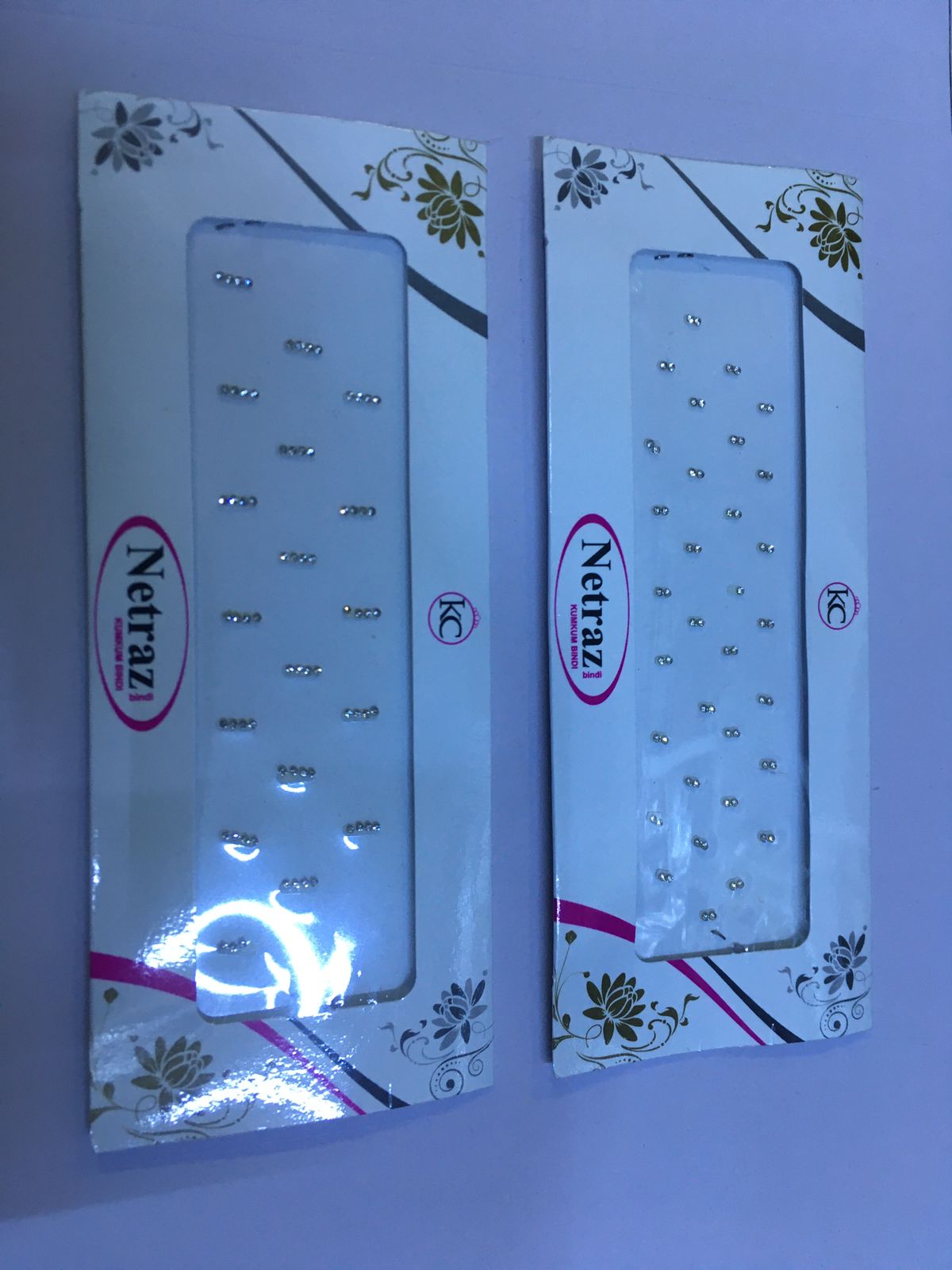 White Stone Stickers/Bindhi - 2 Stones,3 Stones And 4 Stones Stickers ...