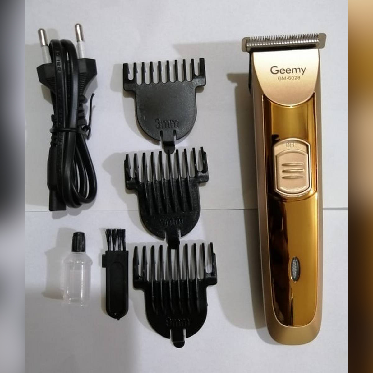 Rechargeable Hair and Beard Trimmer - Gold | Daraz.lk