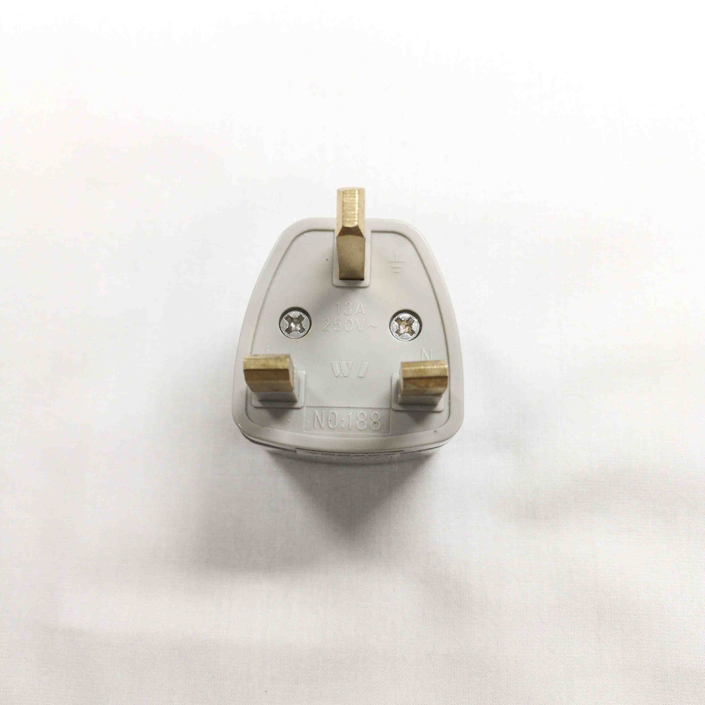 Assortments of Universal Changeover plug UK US AU to EU AC Power Socket ...