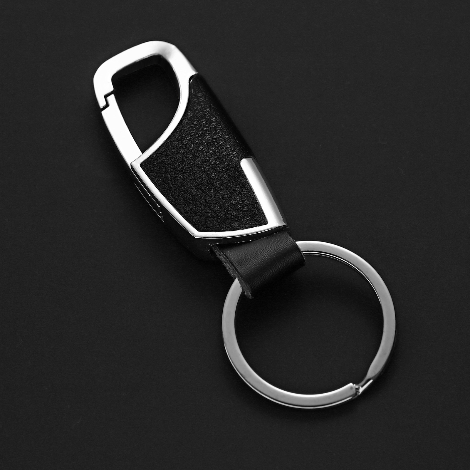 Luxury Leather + Zinc Alloy Men and Ladies Keychain Black Clasp ...