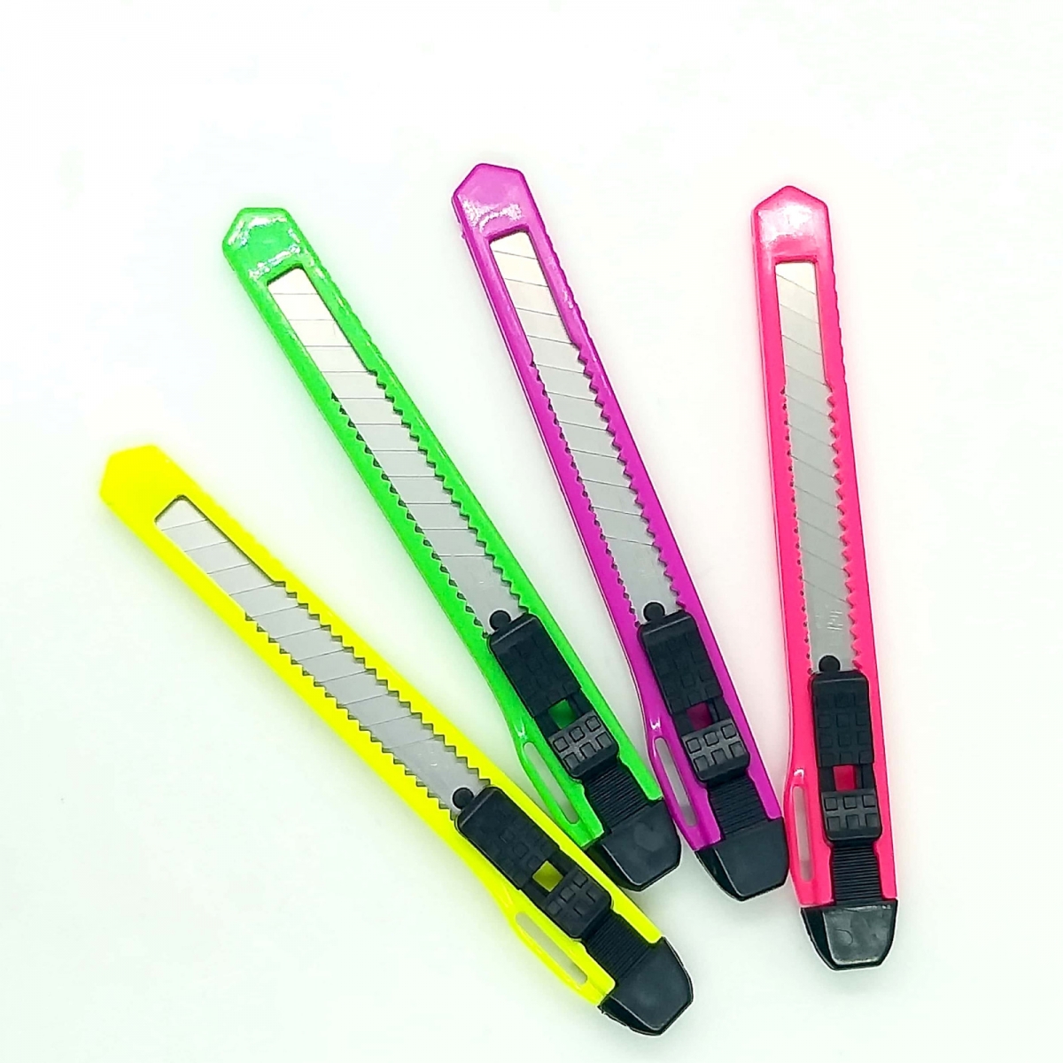 Mbm paper cutter knife - small (colors are available) | Daraz.lk