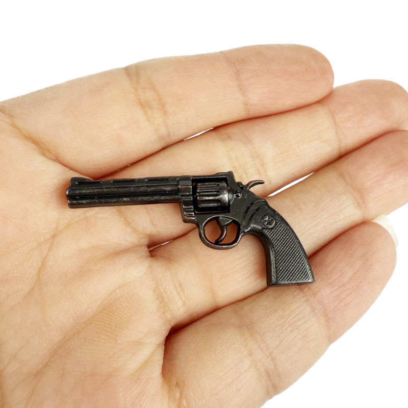 1/12 Dollhouse Mini Revolver Shooting Toy Dollhouse Figurines Soldier ...