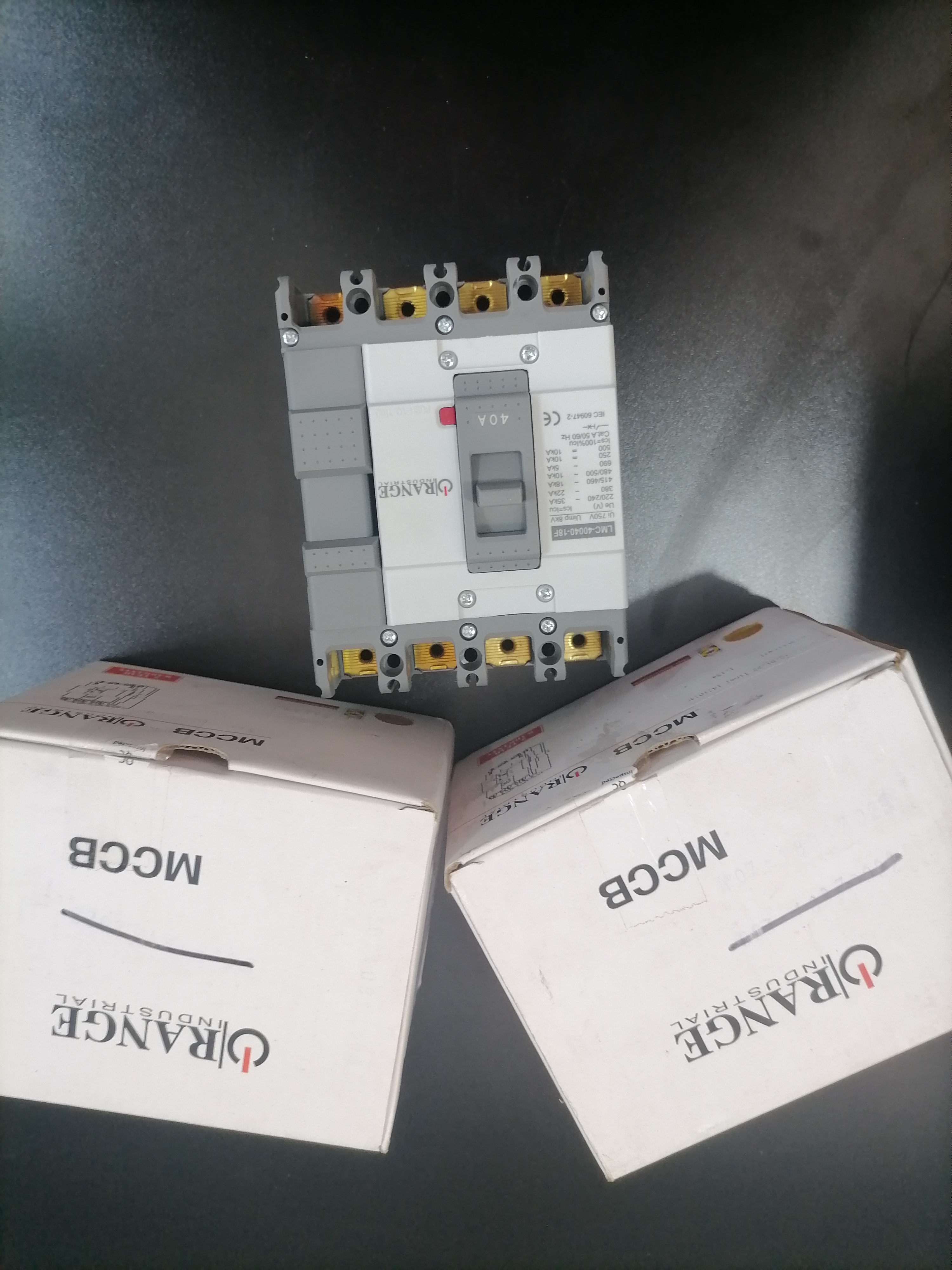 Orange 4 Pole 40 A 18KA FIXED MCCB | Daraz.lk