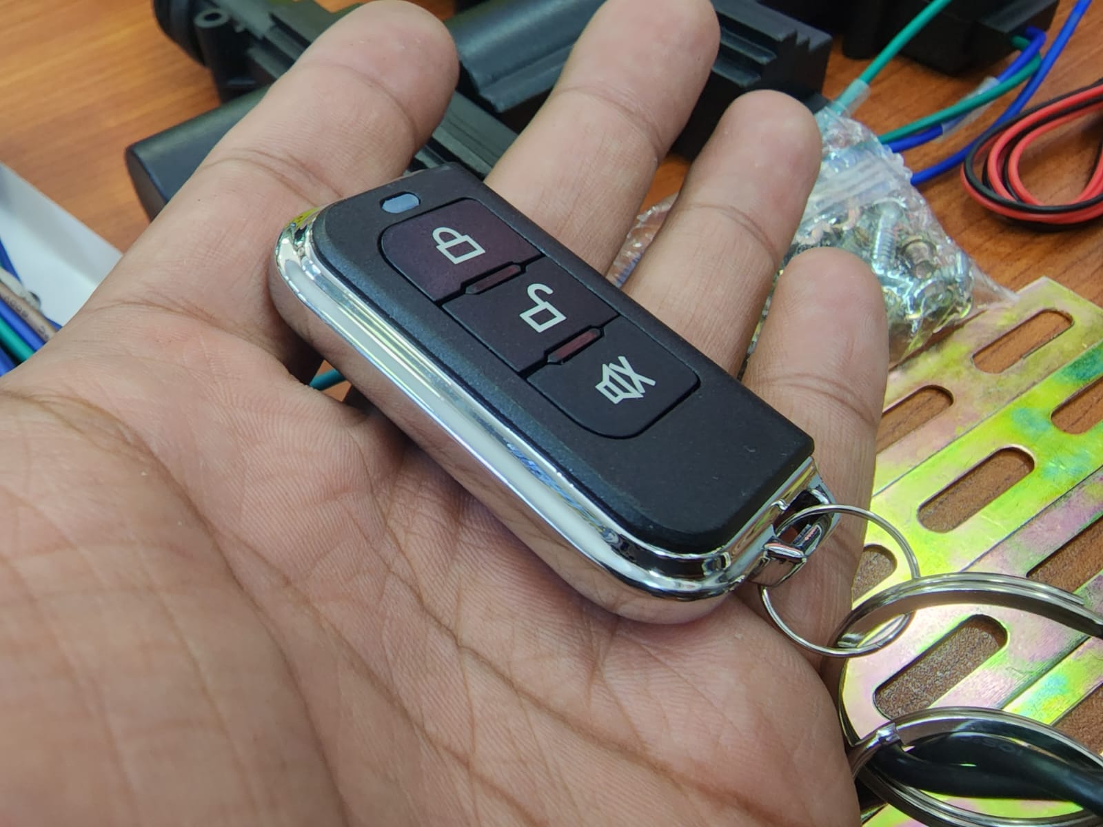 Remote Keys With Central Lock Door Motor Set | Daraz.lk