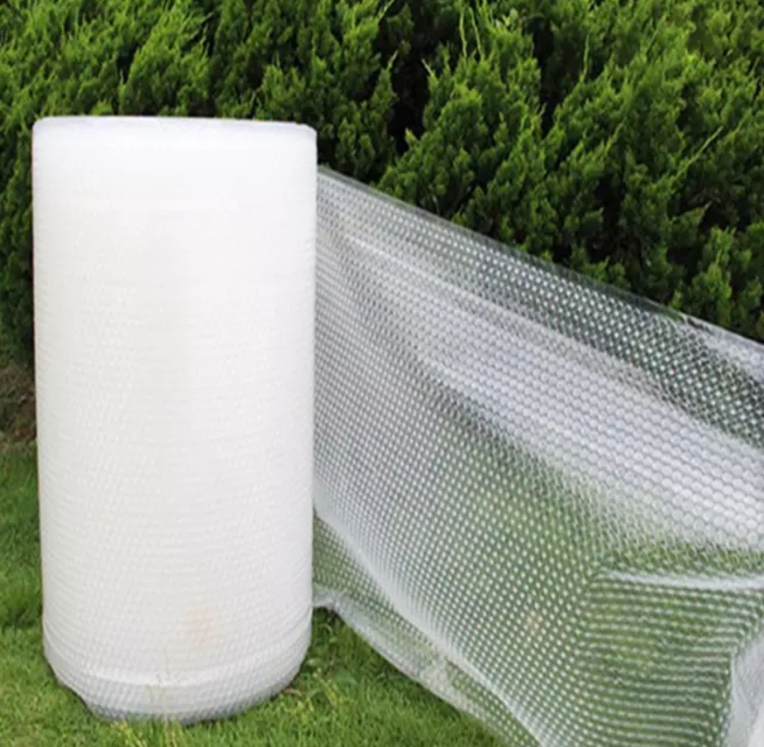 Bubble wrap 4 feet height ( 1.2m) Buy 5m \ 10m \ 15m \ 20m \ 25m \ 30m ...