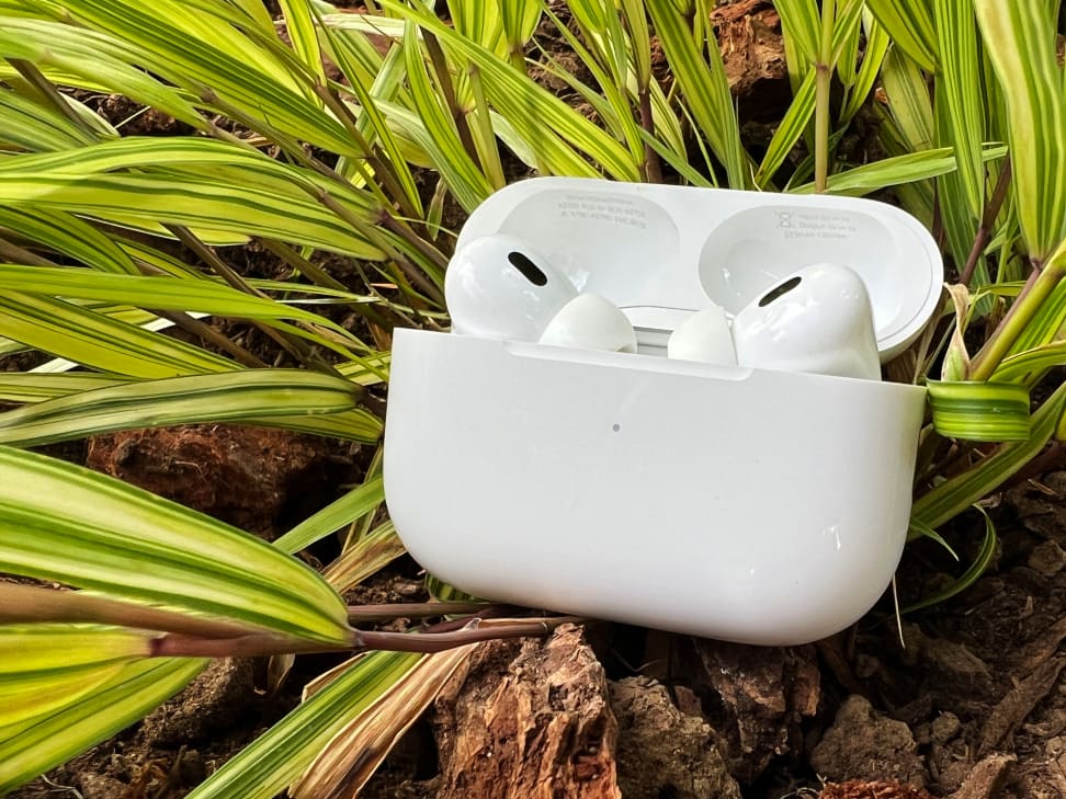 REDINGTON AIRPODS PRO WITH WIRELESS CHARGING | Daraz.lk