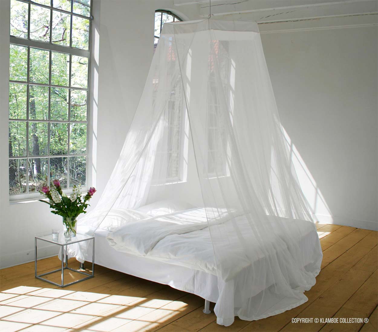 White mosquito net store