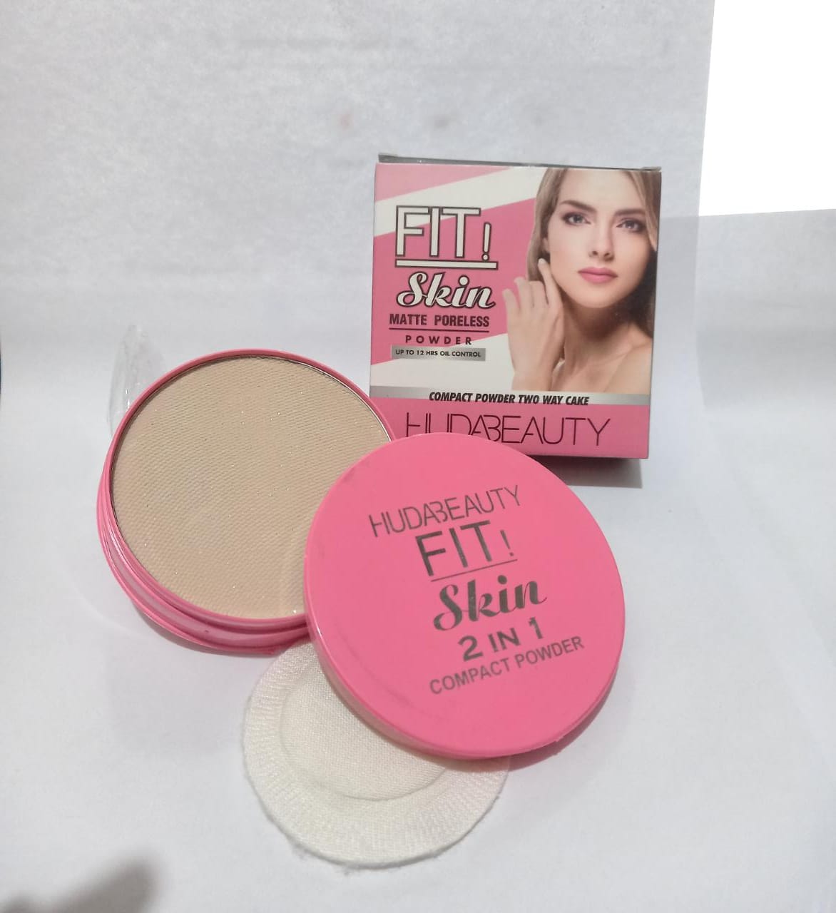 HUDA BEAUTY FIT SKIN 2 in 1 COMPACT POWDER | Daraz.lk