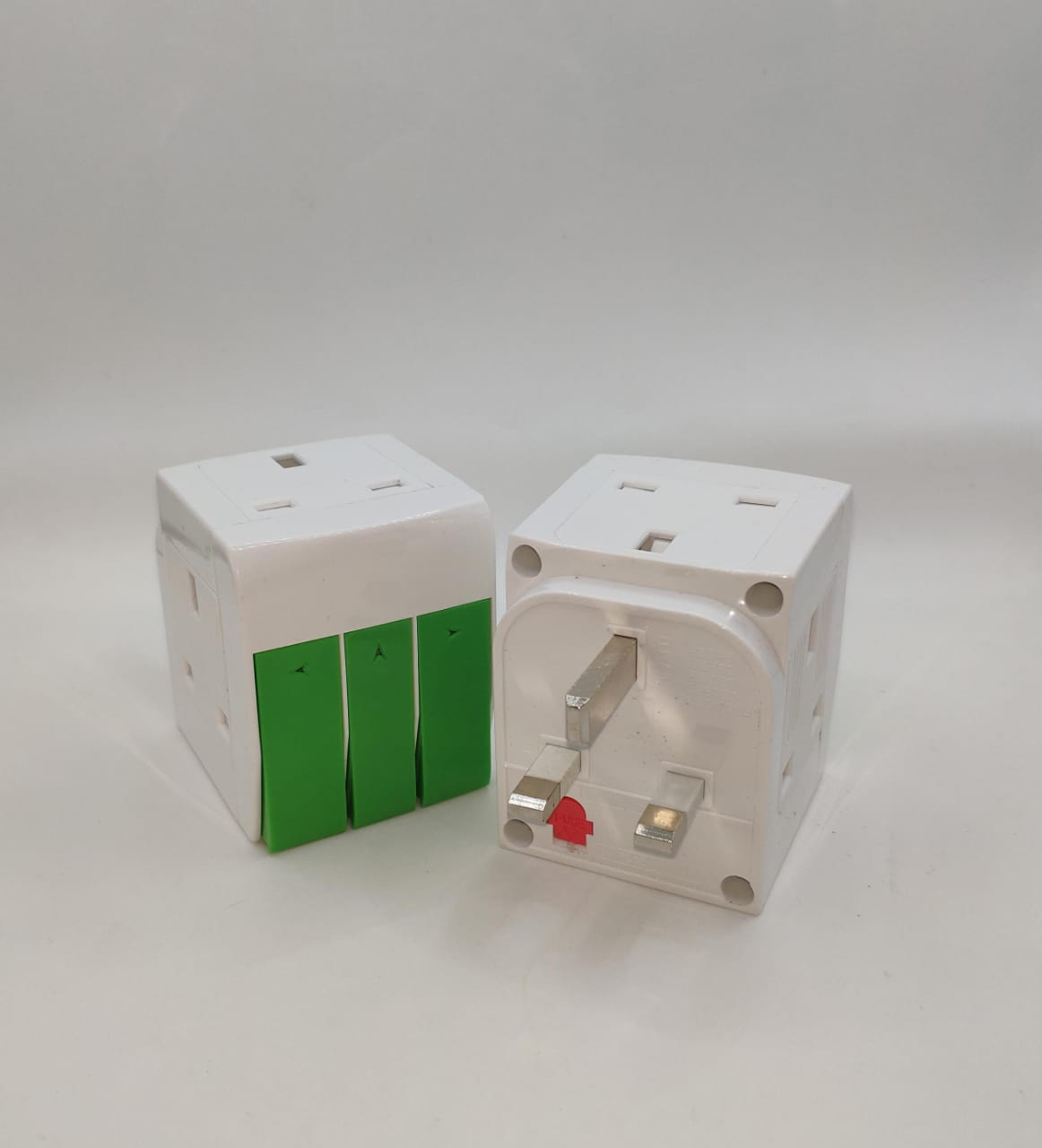 13A Fused Switched Adapter 3 Way - 733937 | Daraz.lk