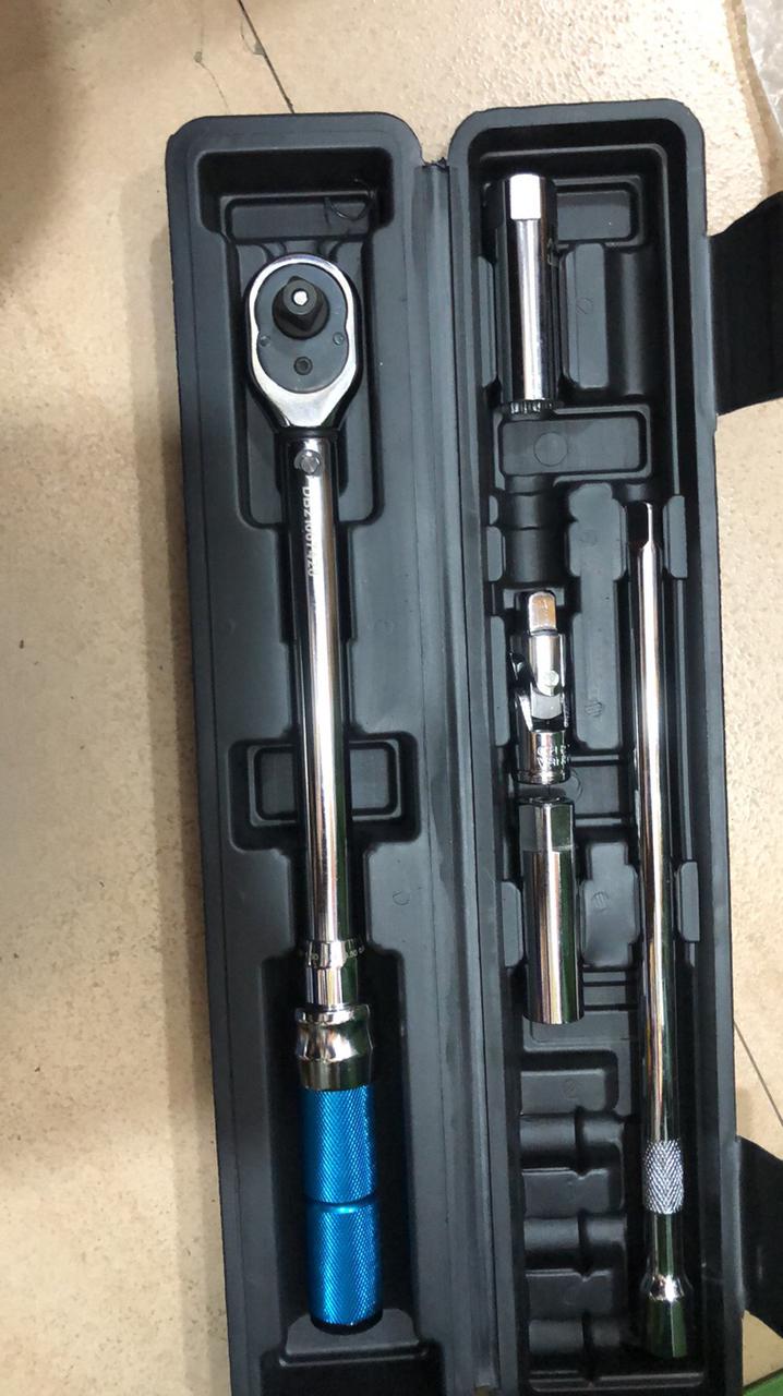 Professional Micro Adjusting Torque Wrenches With Locking And Unlocking ...