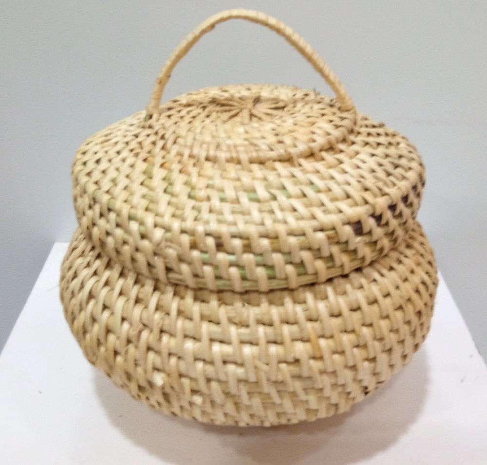 Cane Storage box (Kuruniya) Hand Woven Eco Friendly Traditional Lid ...